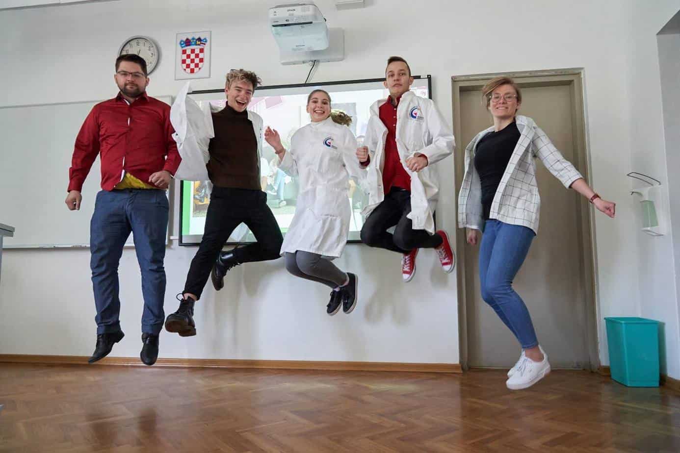 Ema Novak i Tin Plaftak iz čakovečke Gimnazije Josipa Slavenskog ...